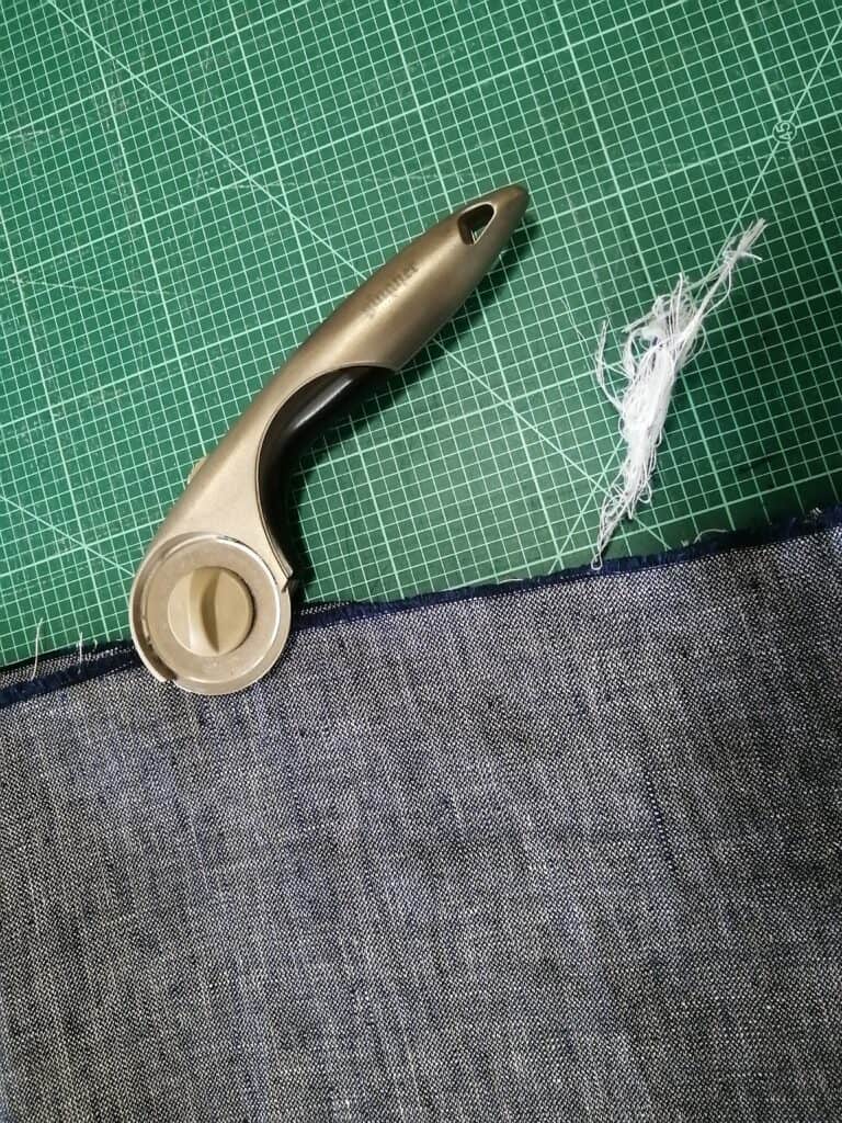 Save Fabric! How to cut smart + Sewing Presto Tunic - Love Notions ...