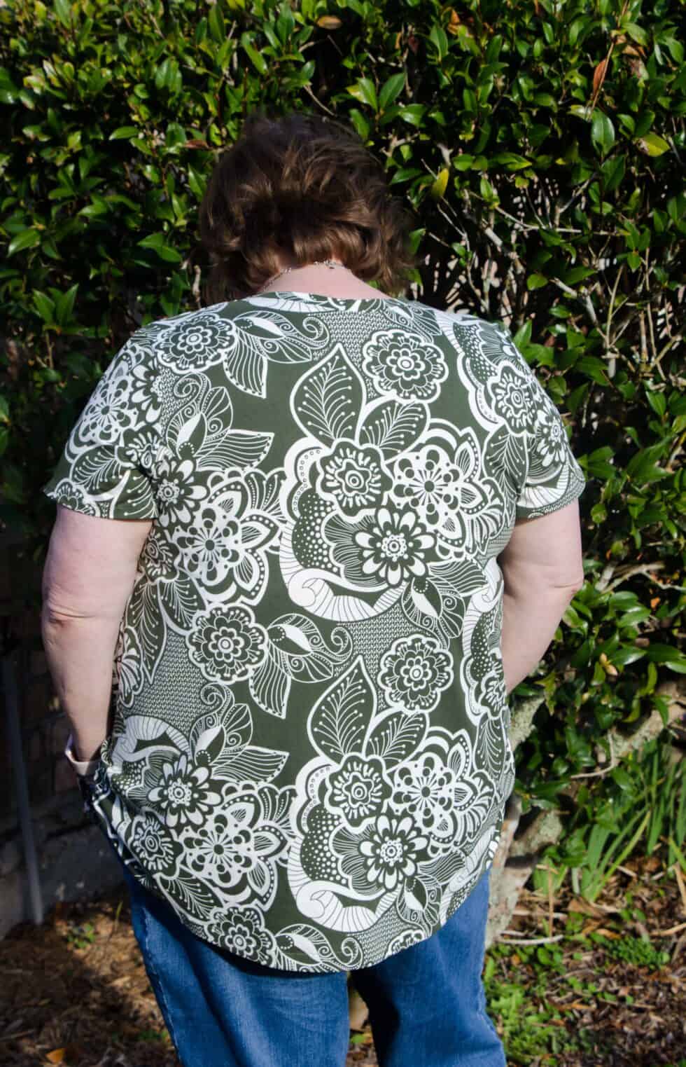 Laundry Day Tee - Love Notions Sewing Patterns