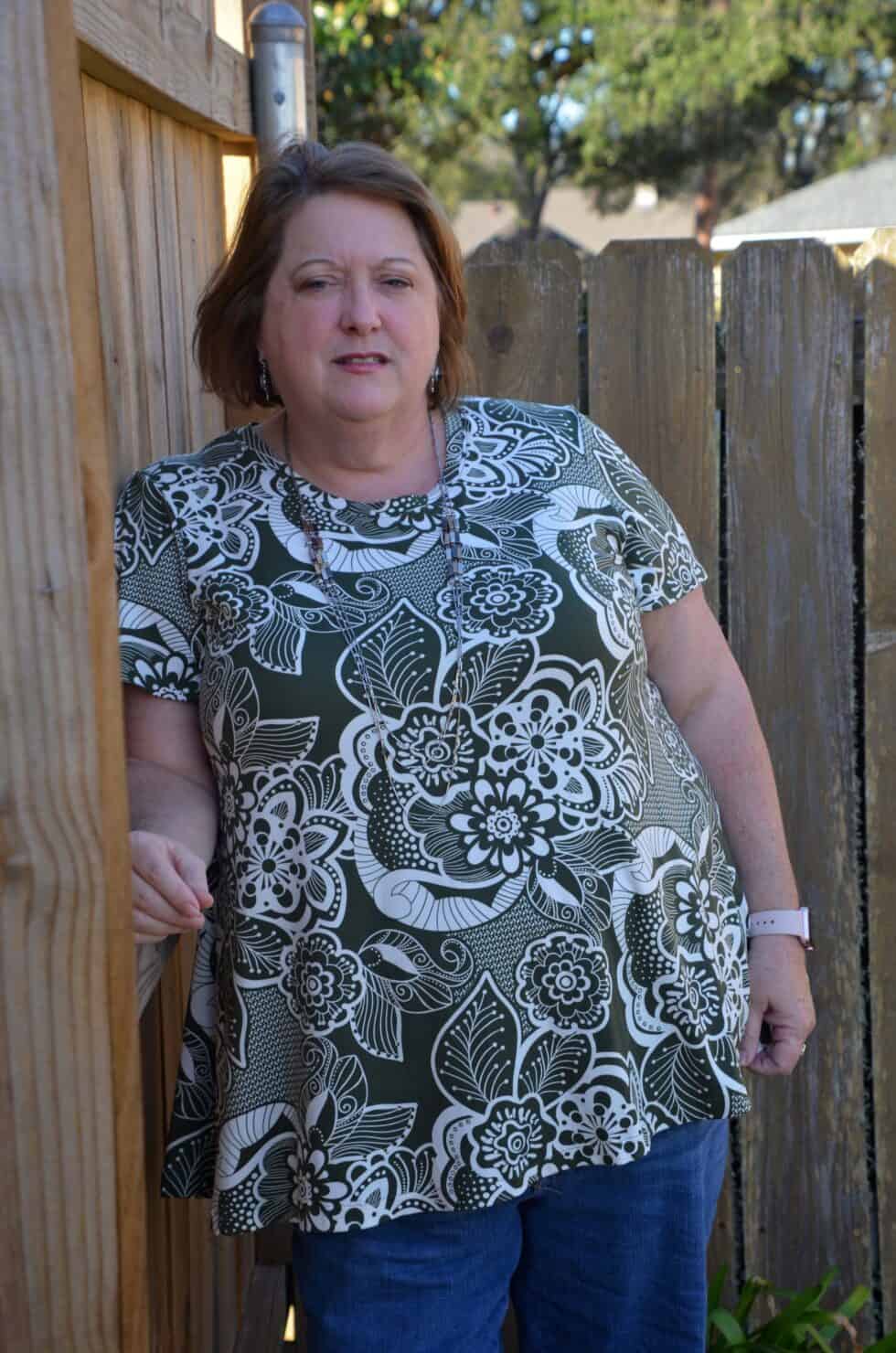 Laundry Day Tee - Love Notions Sewing Patterns