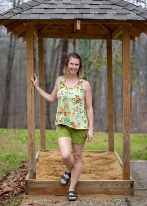 Laundry Day Tee - Love Notions Sewing Patterns