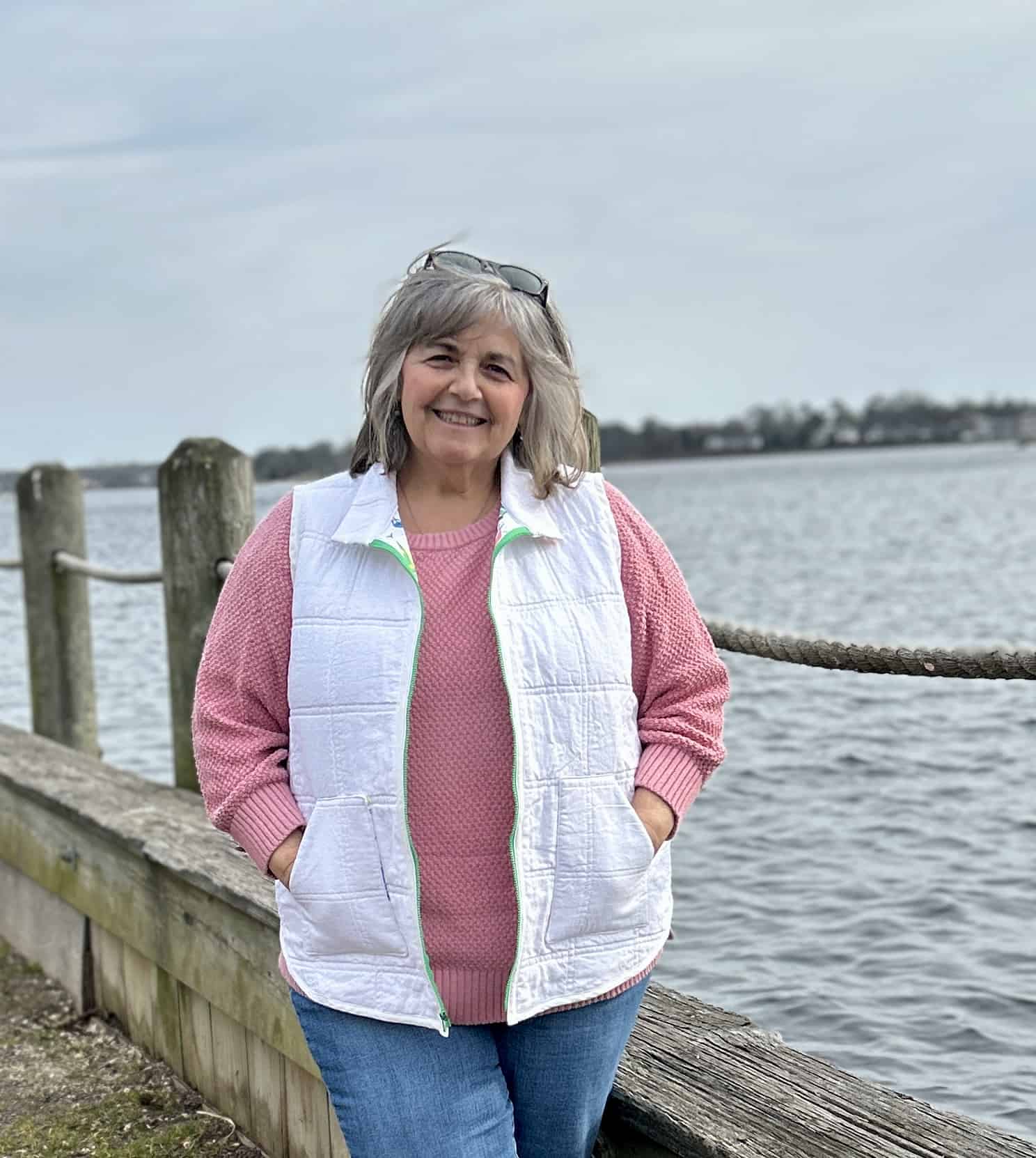 Oakley Pocket & Zip Perfection for a Coastal Preppy Vest - Love Notions ...