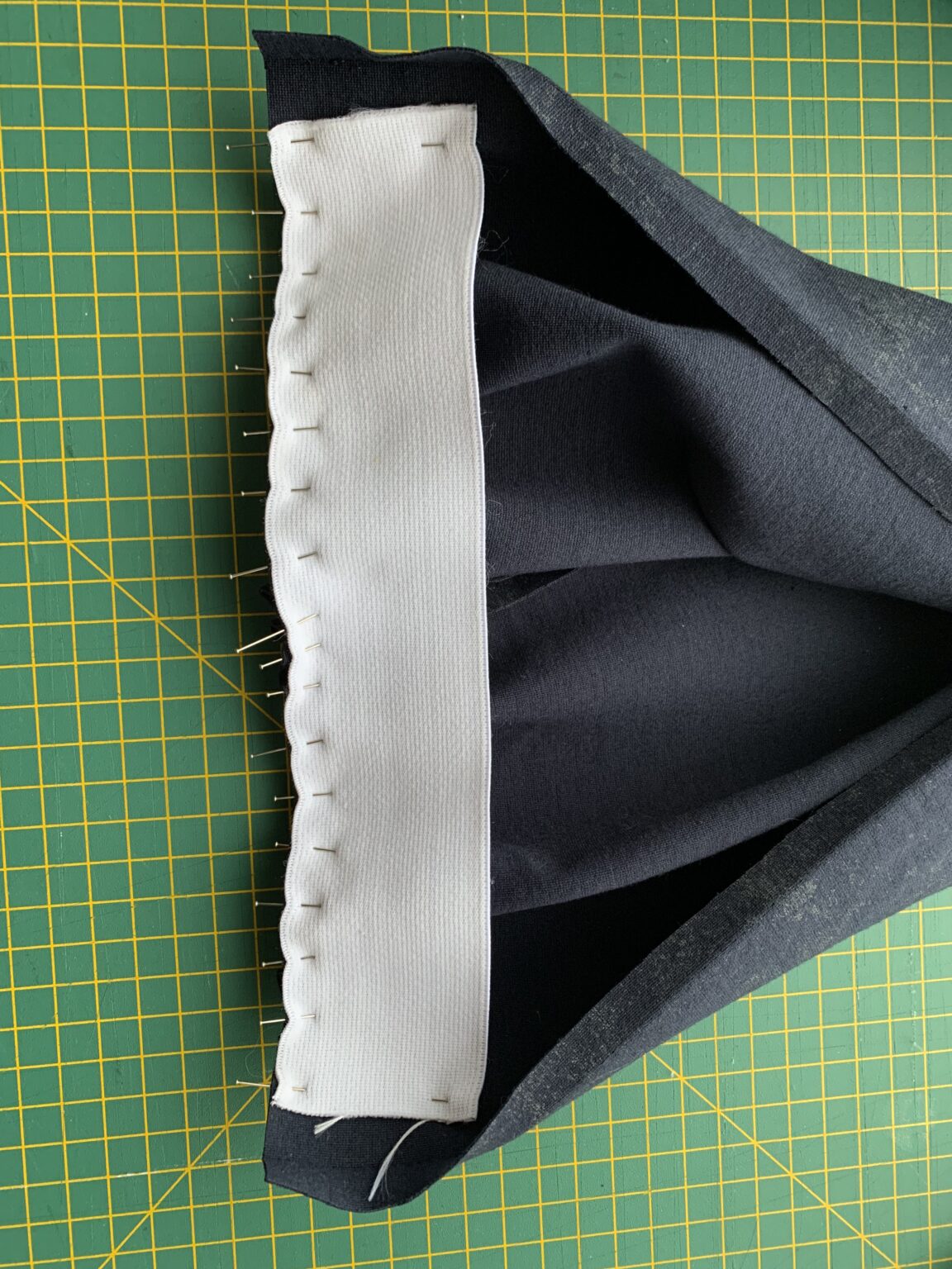 How to make Thomas Track Pants for Curves - Love Notions Sewing Patterns