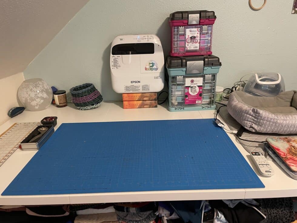 Projector Sewing: Making it work in the space you’ve got - Love Notions ...