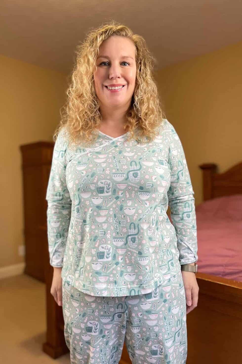 How to sew knit binding + Tranquil Nightwear - Love Notions Sewing Patterns